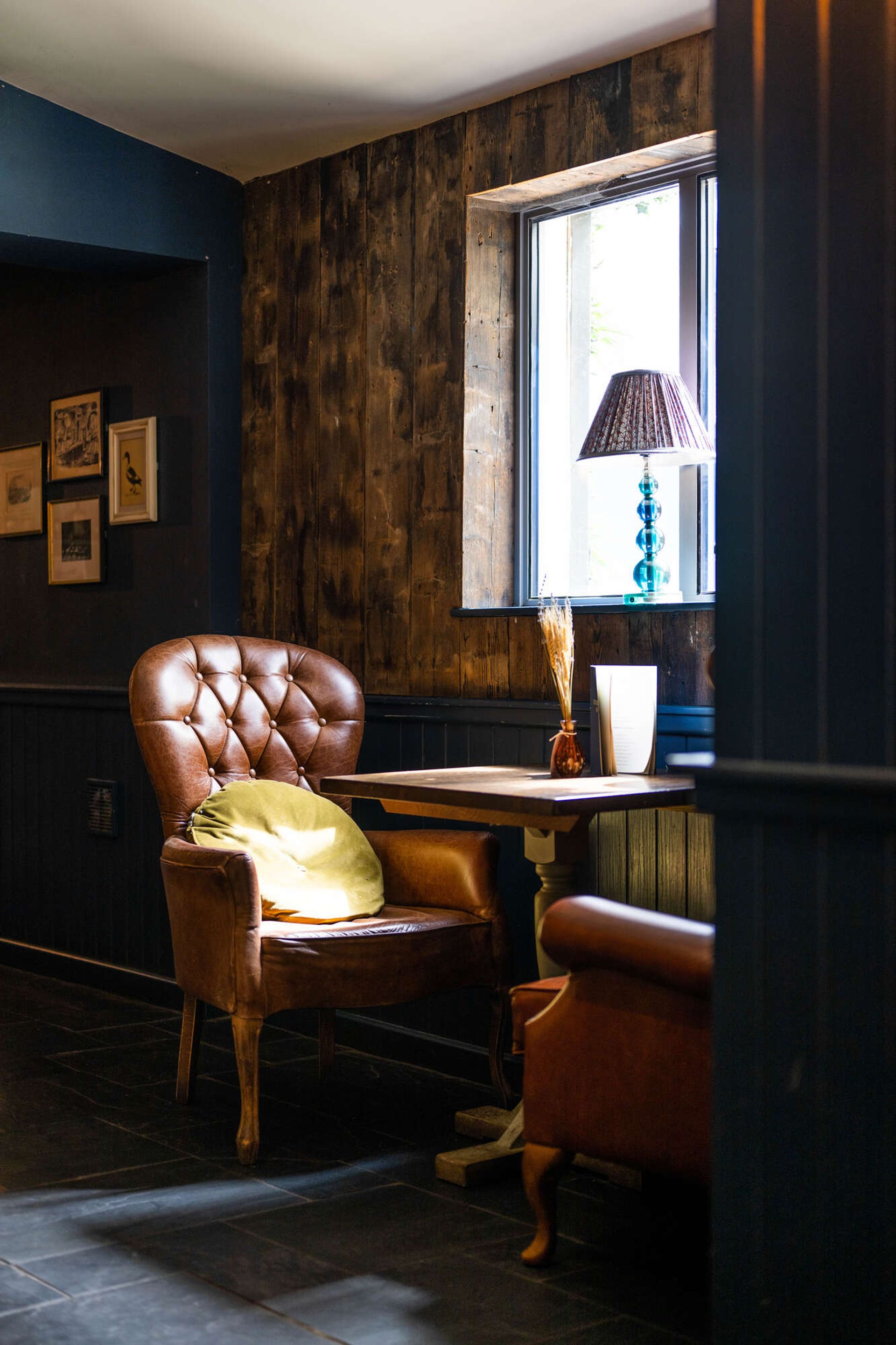 Chequers Inn | pub | Hanham Mill | Young's Pub