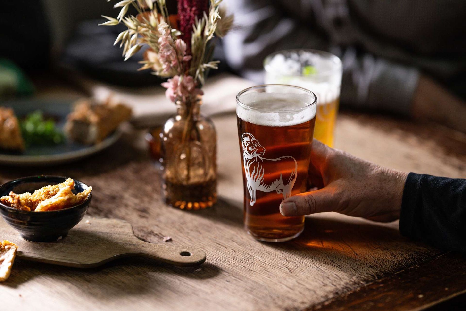 Chequers Inn | pub | Hanham Mill | Young's Pub