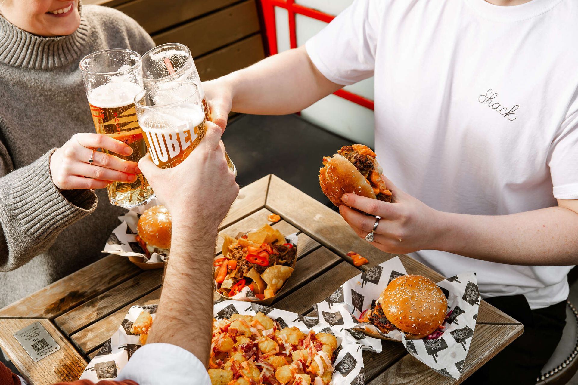 Chequers Inn | pub | Hanham Mill | Young's Pub