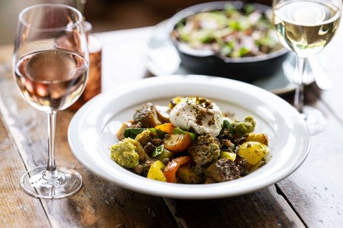 Chequers Inn | pub | Hanham Mill | Young's Pub